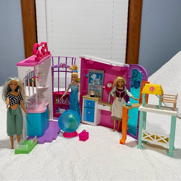 Barbie | Toys | Barbie Vet Play Set Barbie Dolls | Poshmark